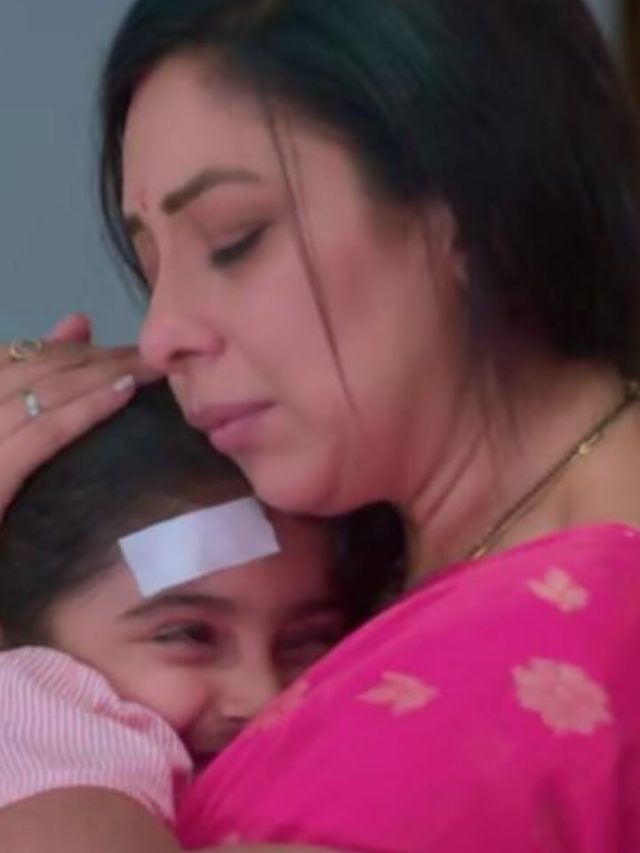 Anupamaa Spoiler: छोटी अनु के पास लौटीं अनुपमा - Manoranjan News Anupamaa Spoiler: छोटी अनु के पास लौटीं अनुपमा - Manoranjan News